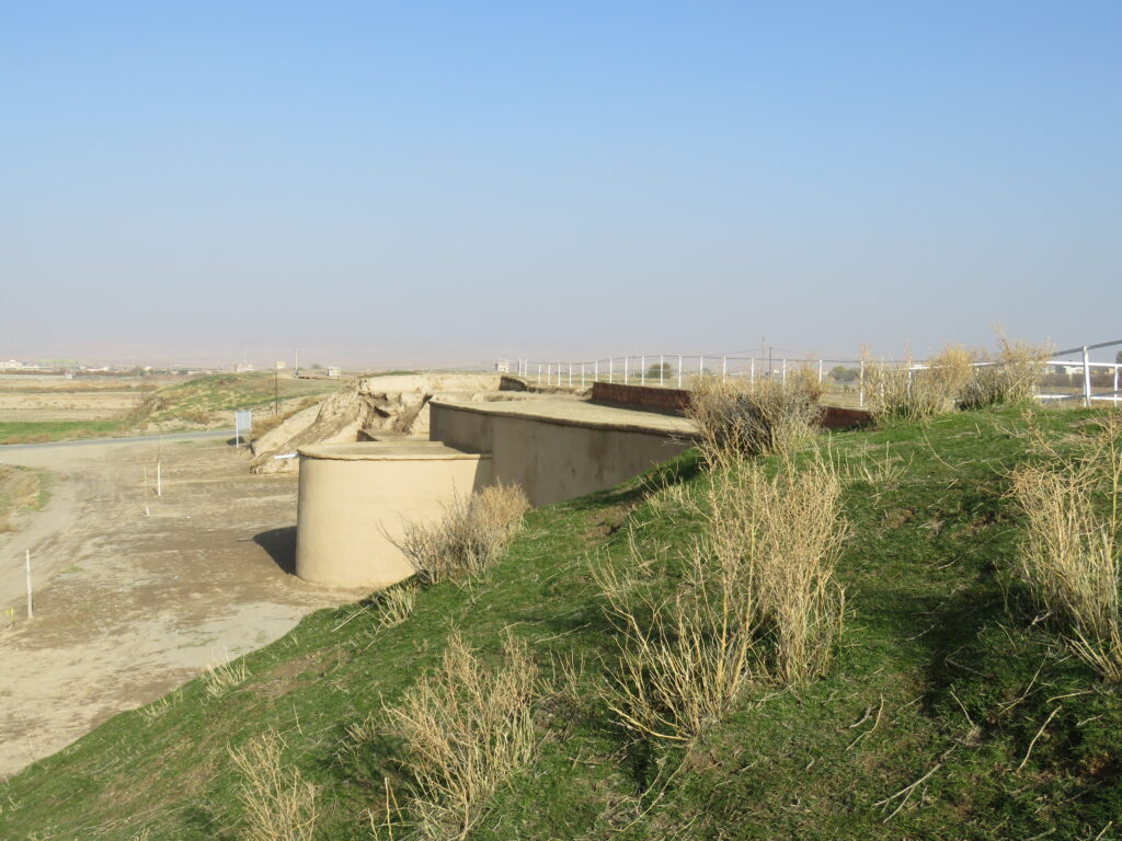 Bakhtak Kalesi • Konumu, Fotoğrafları ve Hakkındaki Bilgiler • Kültür ...