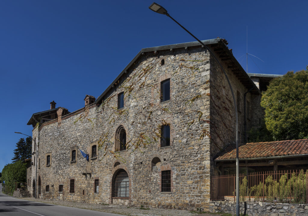 Castello-Pomerio-dalla-strada • Kültür Envanteri