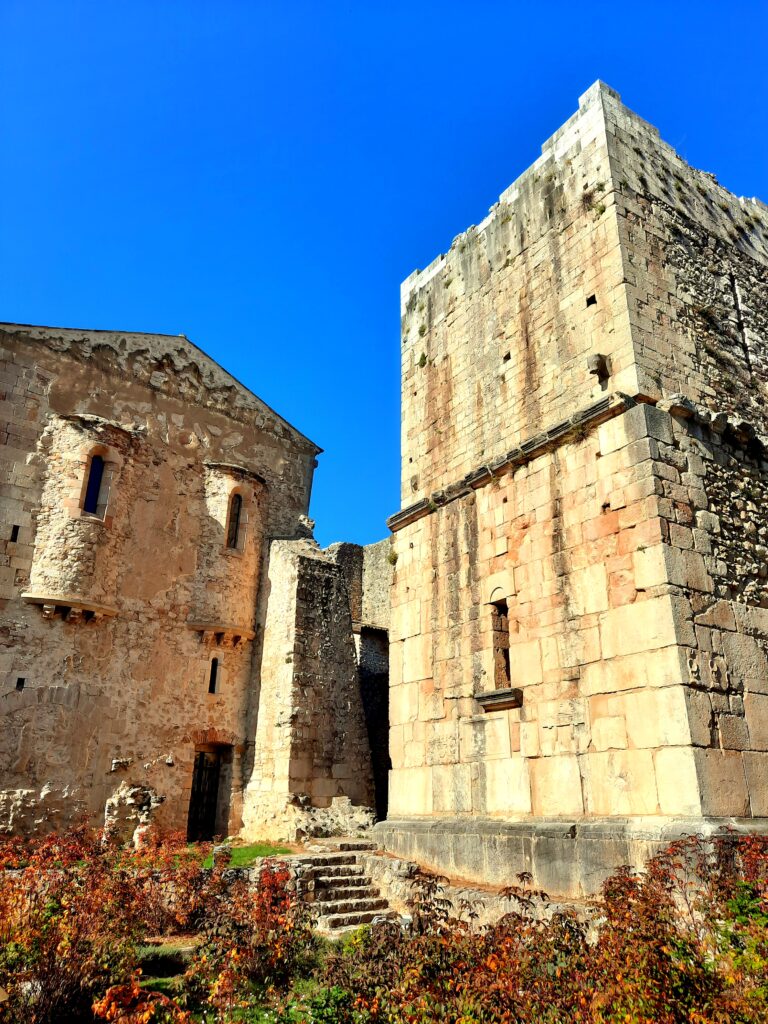 Febronia Kulesi • Konumu, Fotoğrafları ve Hakkındaki Bilgiler • Kültür ...