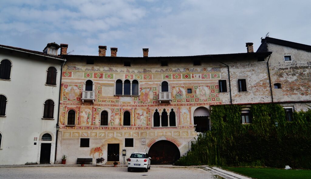 Spilimbergo Castle • Location, Photos and Information • Cultural Inventory